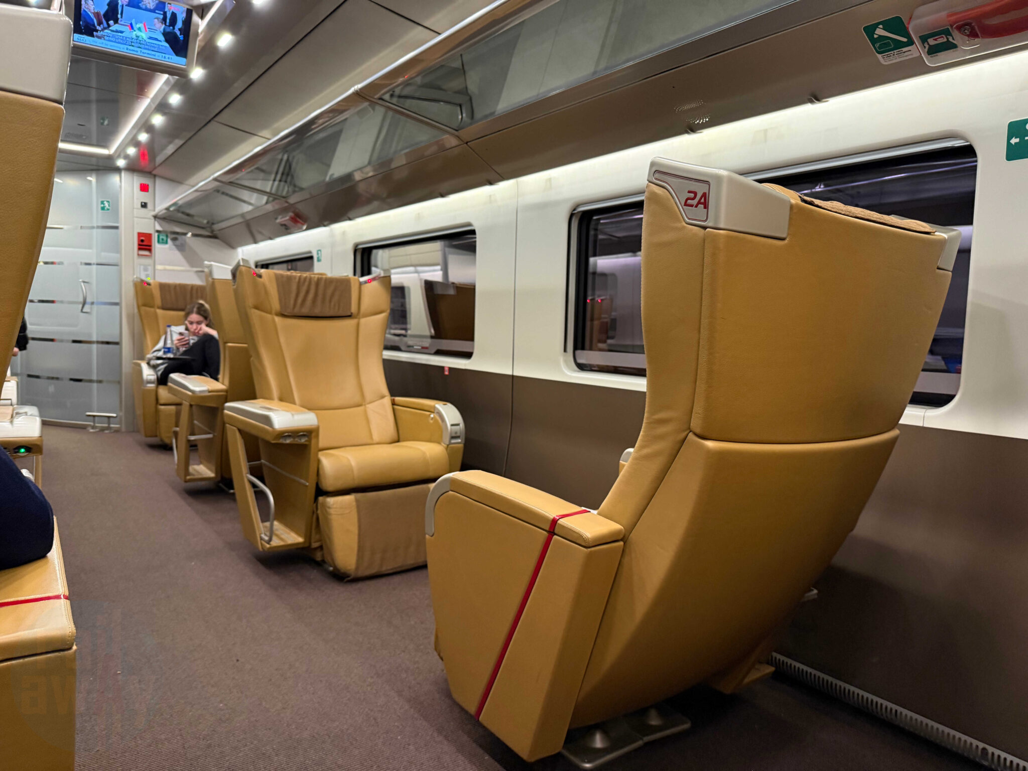 Europe's Most Luxurious? Italy's High Speed Frecciarossa in Executive ...